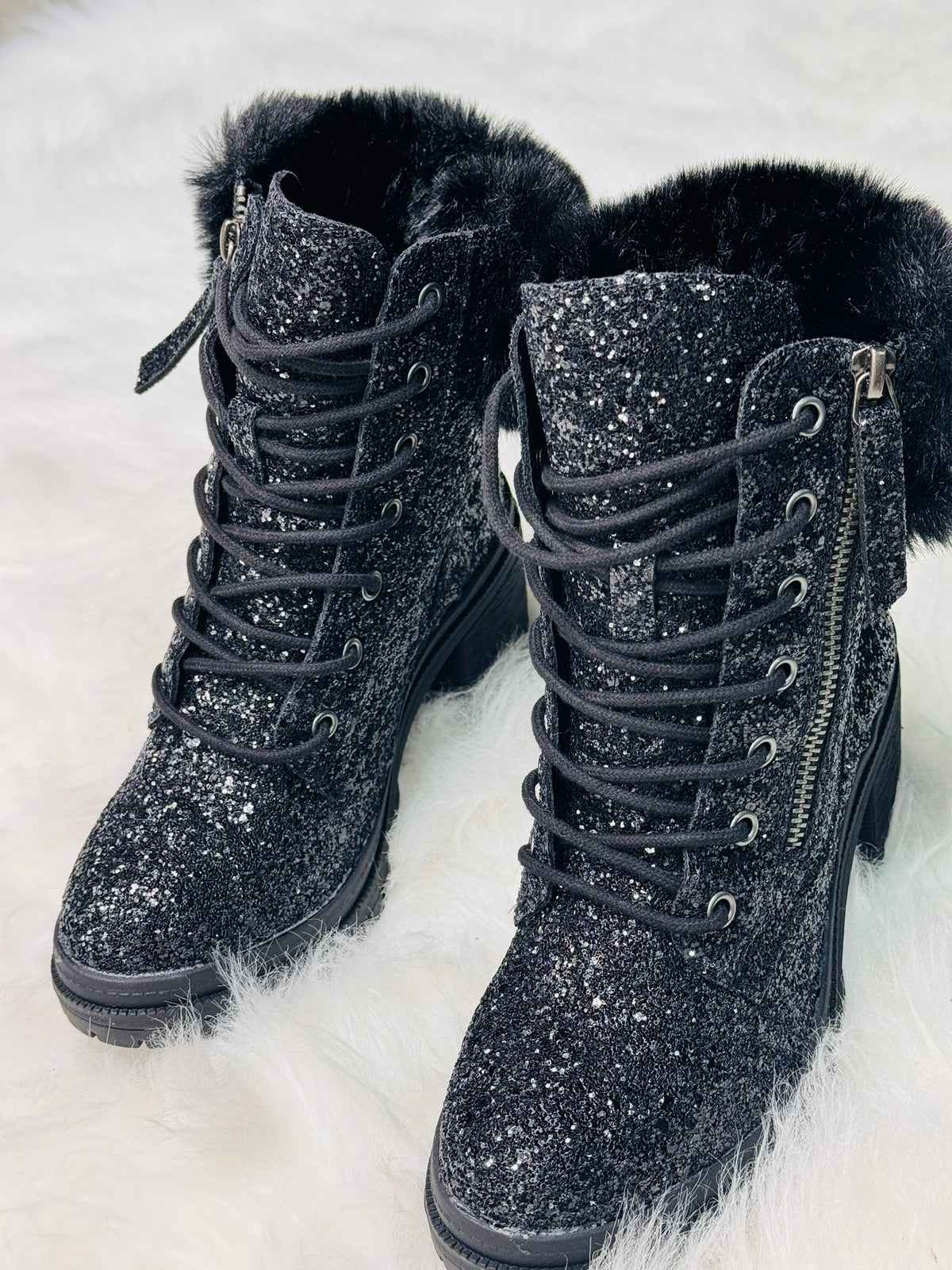 Gypsy Jazz Blink Boots | Flannel Rose Boutique